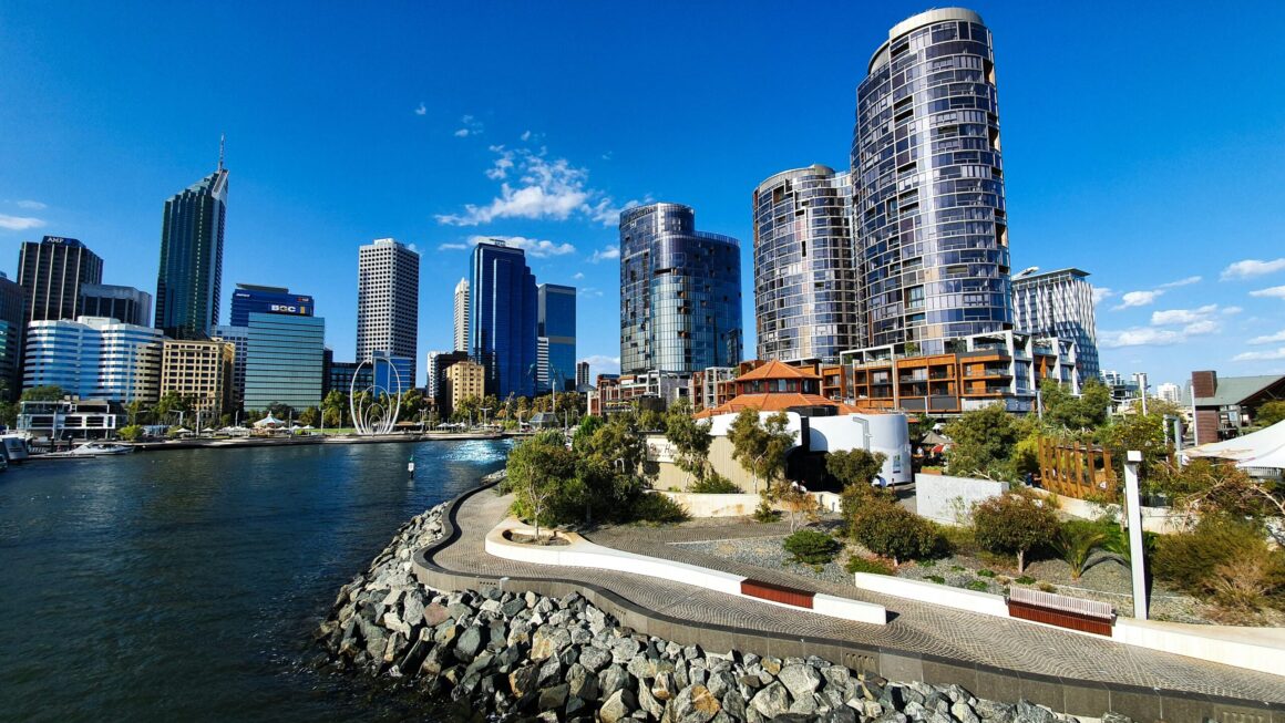 Perth’s Wild Weather: From Wintery Blasts to Sunny Days - Sonshine 98.5 FM